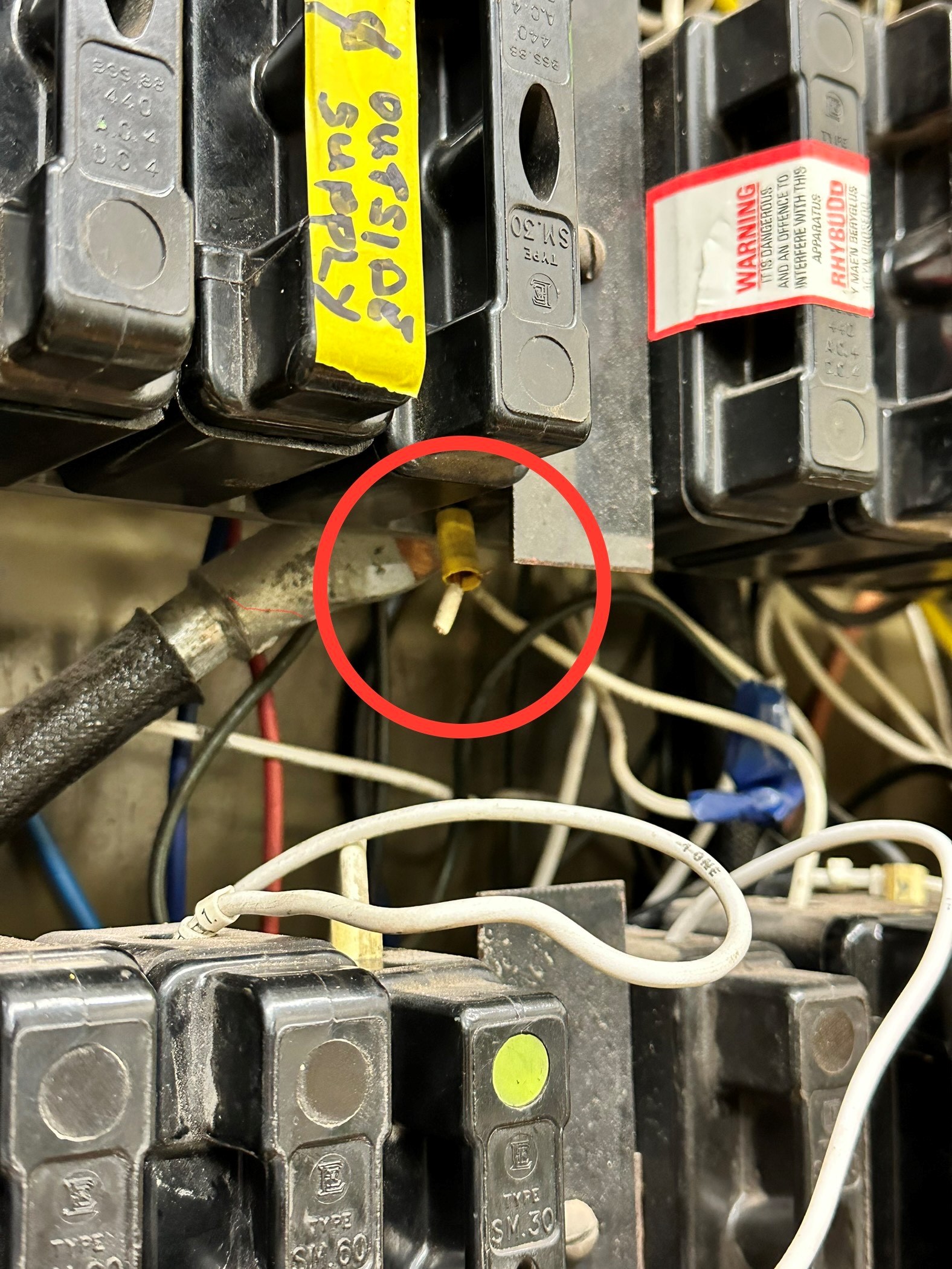 🔥 Fridays Find – The Dangers of Live Cables 🔥 - Guardian Electrical ...